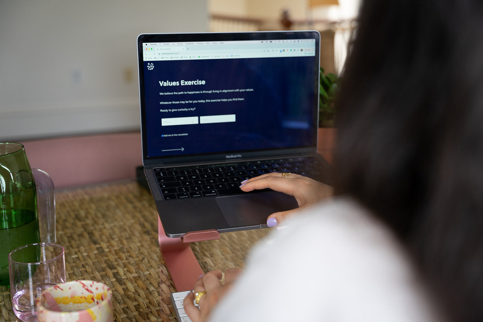 About us – Actually Curious